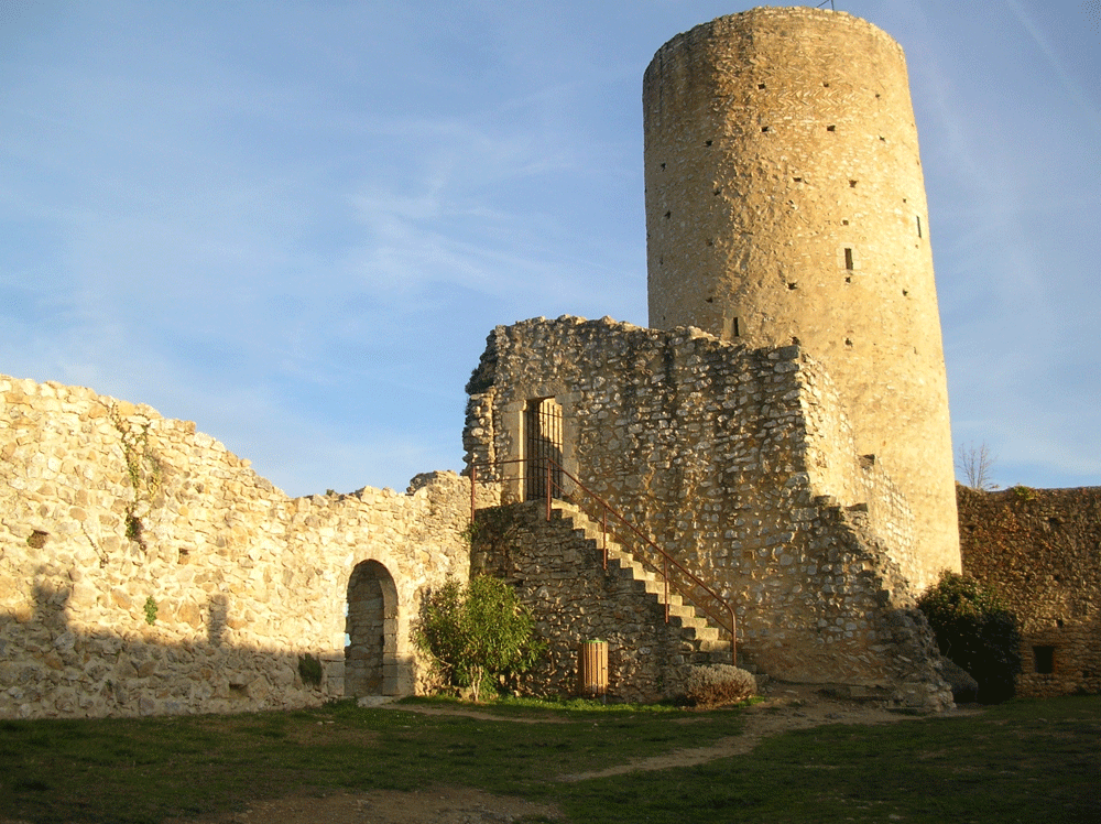 CHATEAU COMTAL ET SON DONJON - AURIGNAC